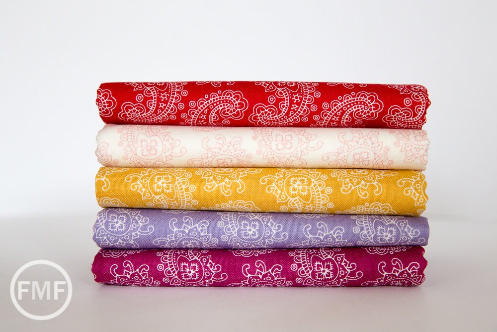 15-Inch Remnant Spellbound Paisley in Scarlet Red, Urban Chiks, 100% C ...